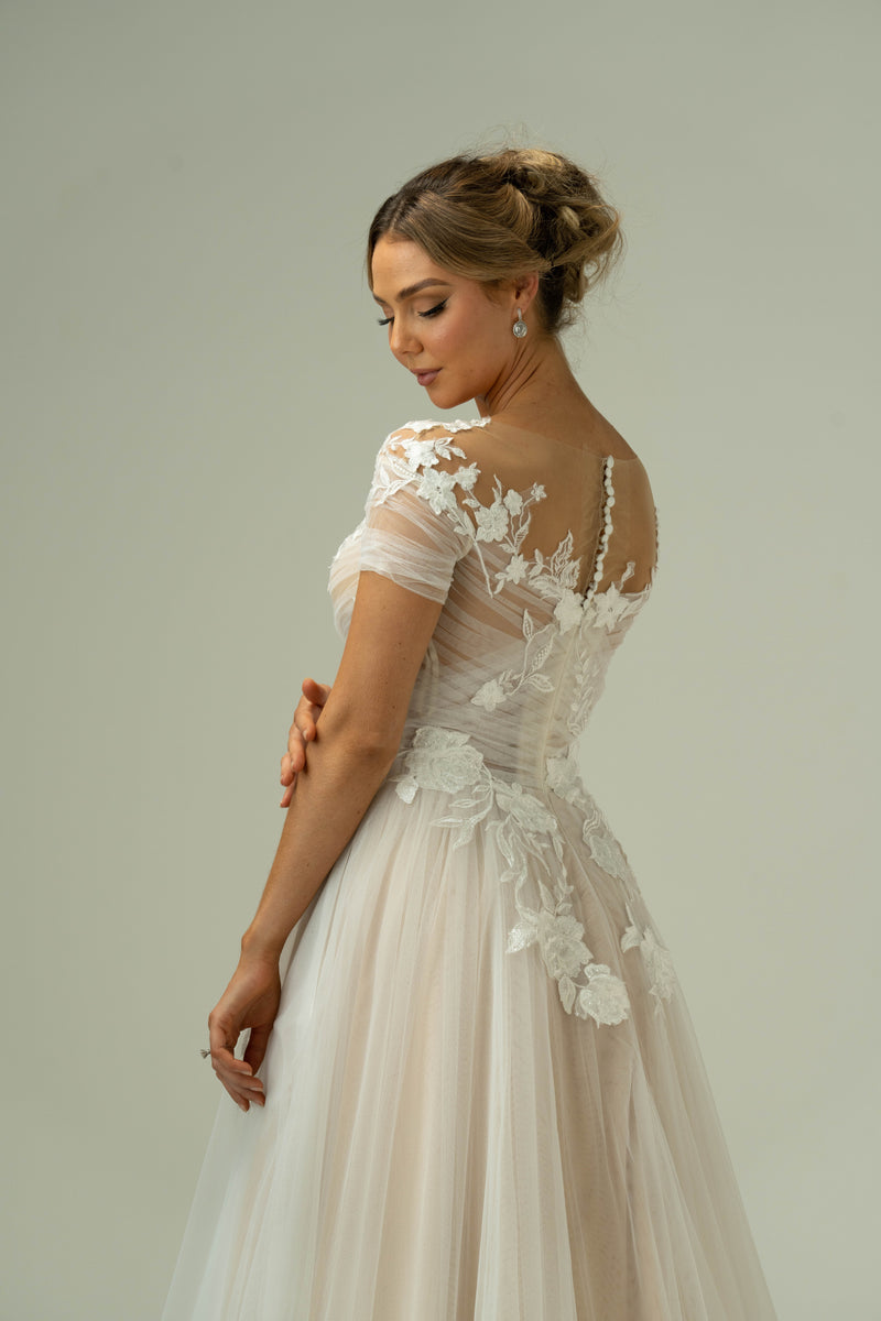 Bree Wedding Dress – Fara Couture